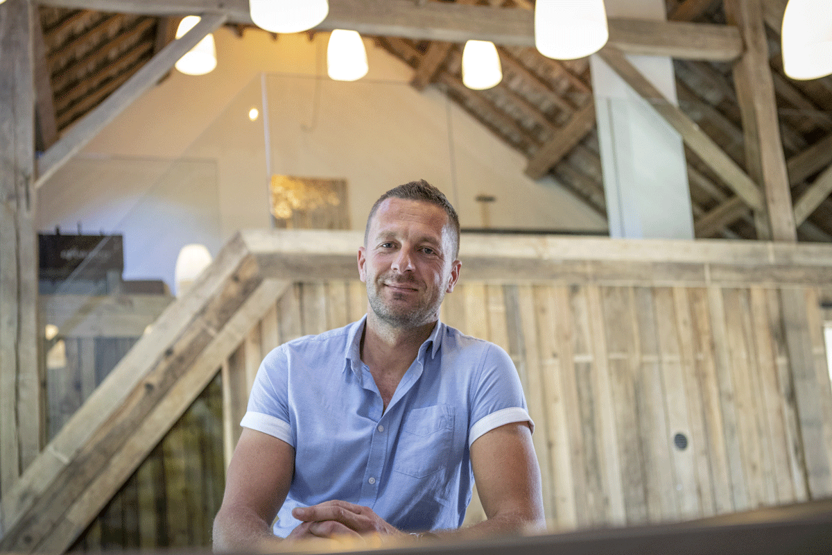 Portrait propriétaire : Benoît à Léglise - Gérer sa maison de vacances